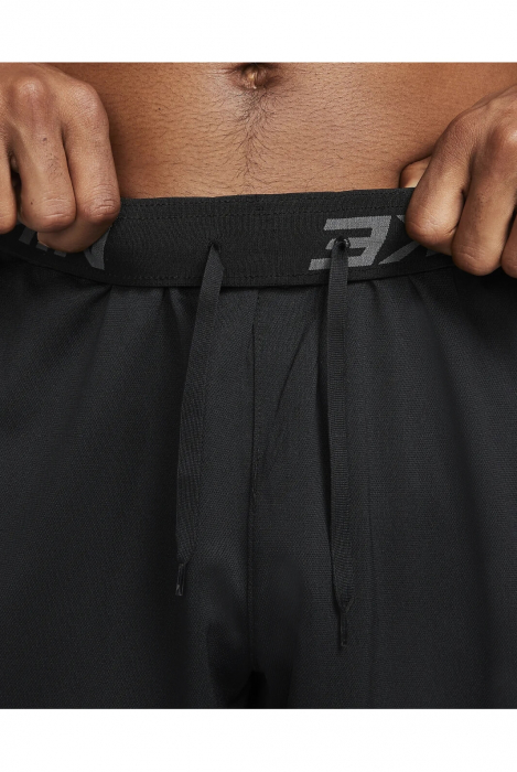Short NIKE Dri-FIT Totally Knit - DV9328-010