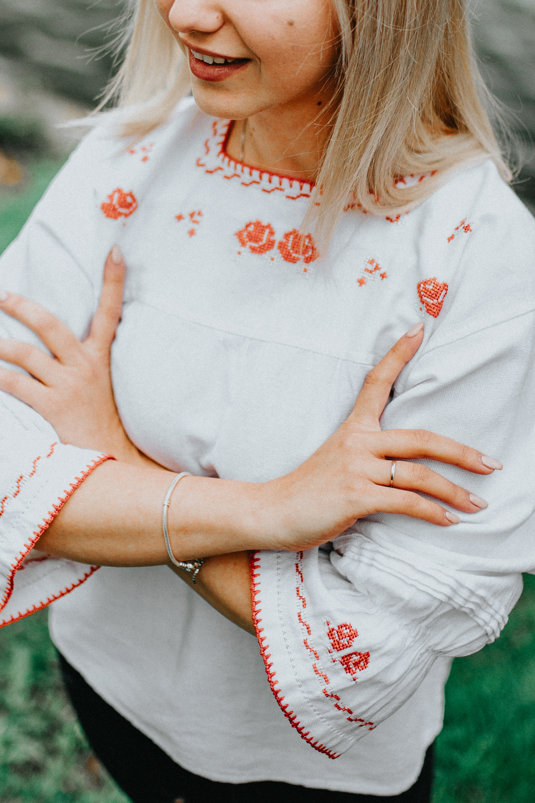 Ie traditionala pentru femei