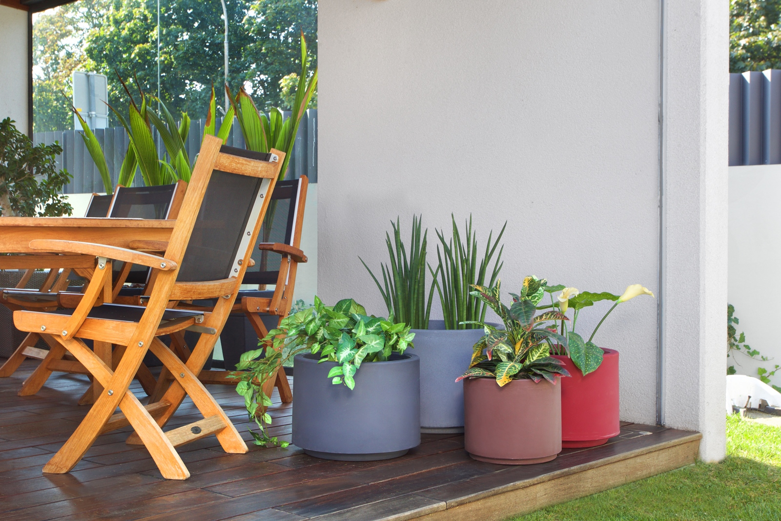 Ghiveci PE modern, rotund, imitație granit, model BLUES L