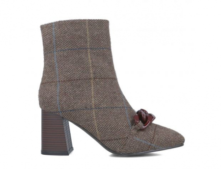 Ivory - Rochii de seara Cocktail - Bijuterii Genti Incaltaminte