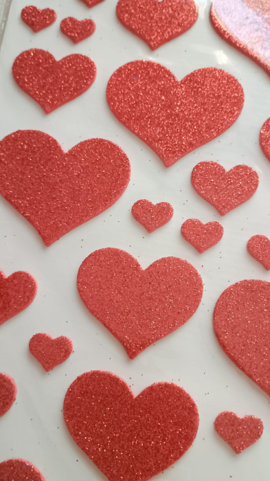 Figurine buretate autoadezive 7-8 gr mix inimi