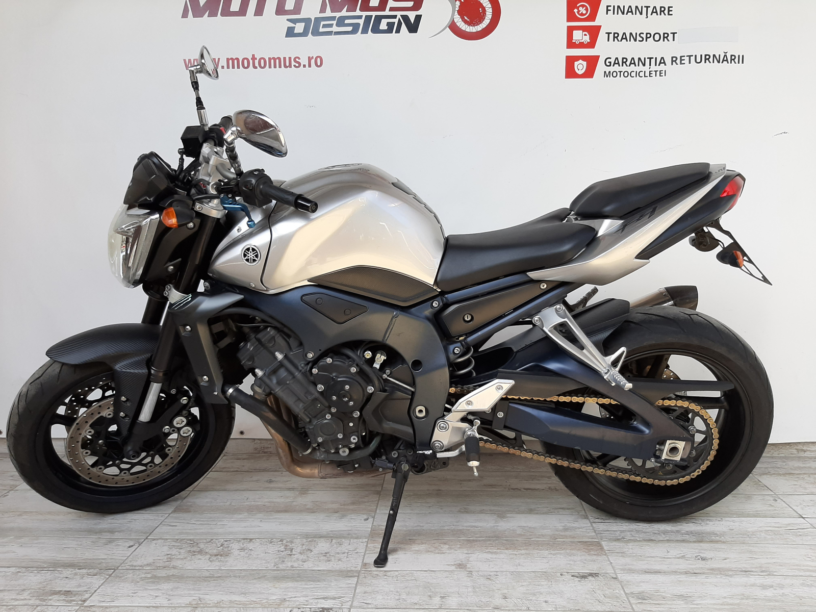Motocicleta Yamaha FZ1 1000cc 148CP - Y02213