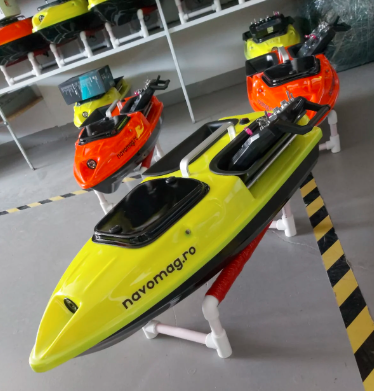 Navomodele pentru pescuit – Bărci de nădit telecomandate Navomag