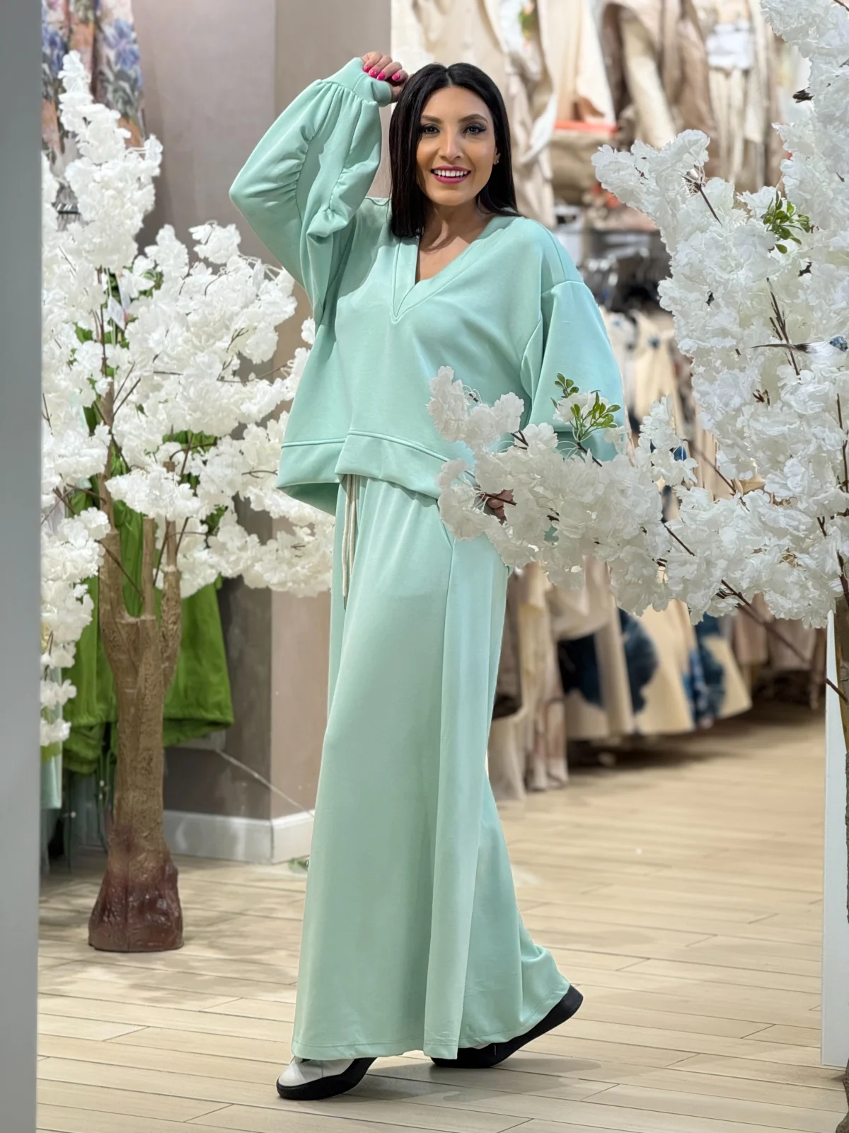 Compleu turcoaz cu bluza in anchior