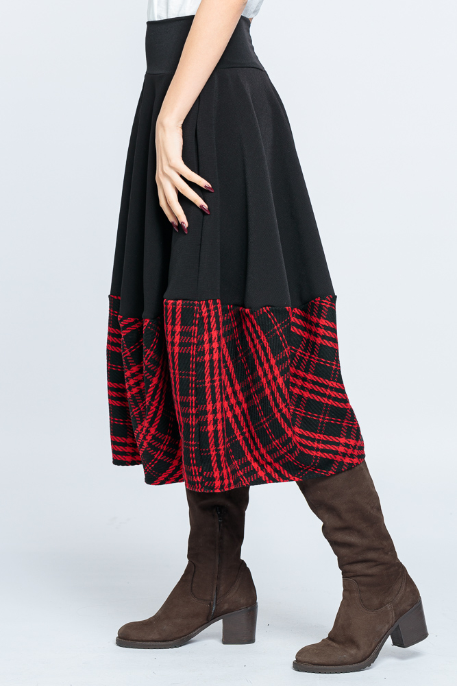 Fusta neagra tip lalea, cu bordura ecosez rosu, din vascoza