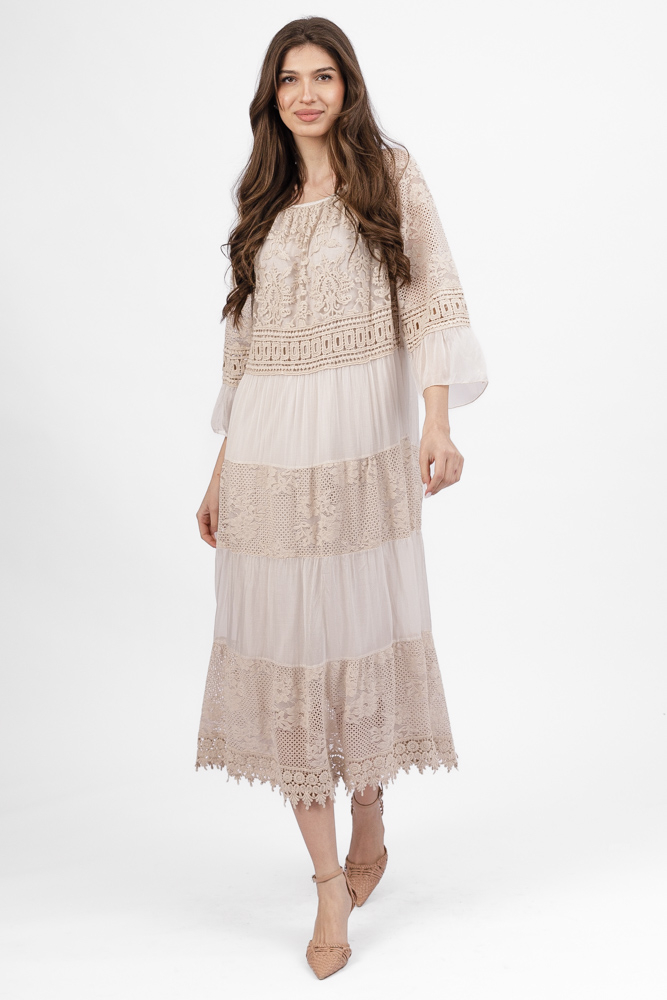 Rochie boho bej, lunga cu volane, din matase naturala cu dantela