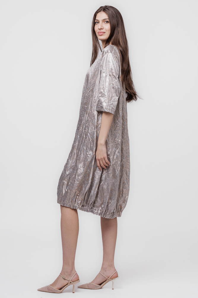 Rochie midi gogosar din material sifonat auriu