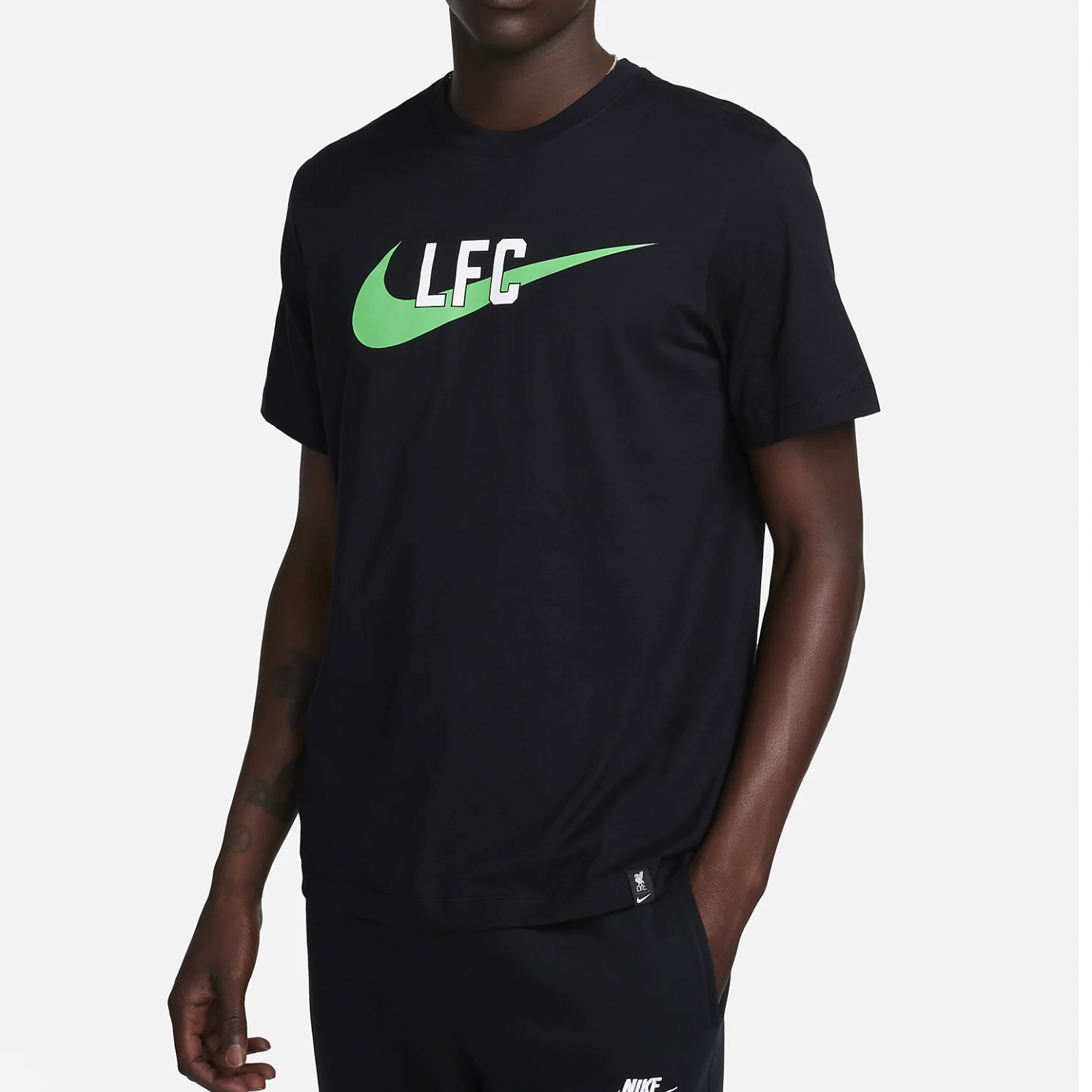 Nike L.F.C. Swoosh Tee FD1041-010-L - Sportselect.ro