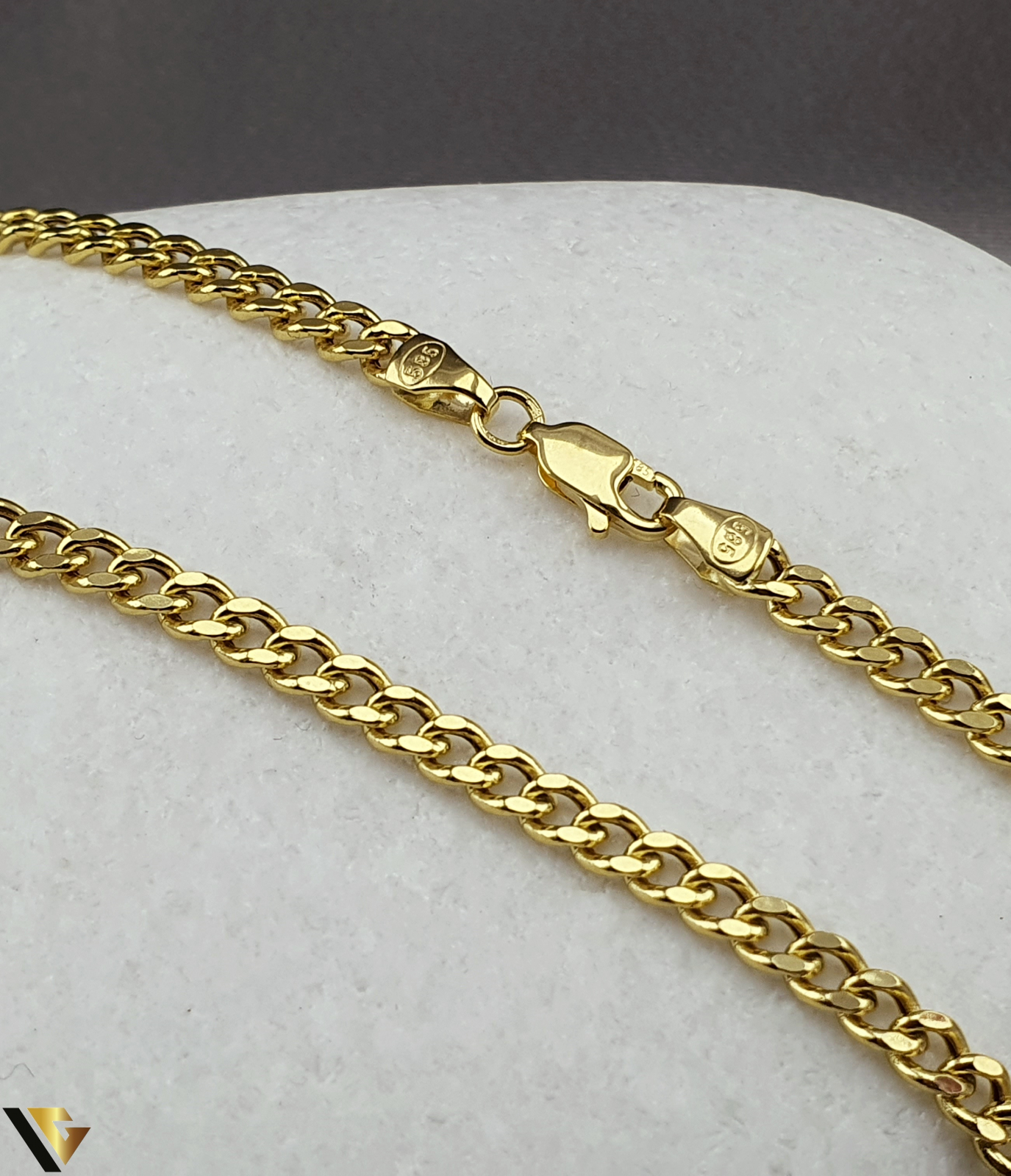 Lant aur 14k Greutate: 9.56 g Lungime: 55 cm Latime: 4 mm Marcaj ...