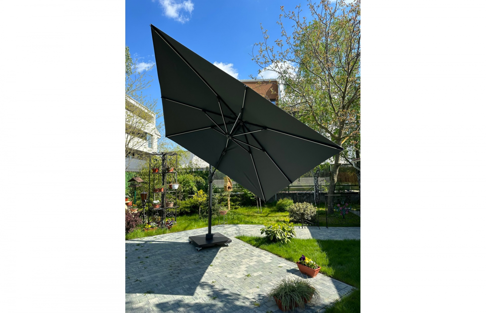 Umbrela de soare pentru terasa si gradina