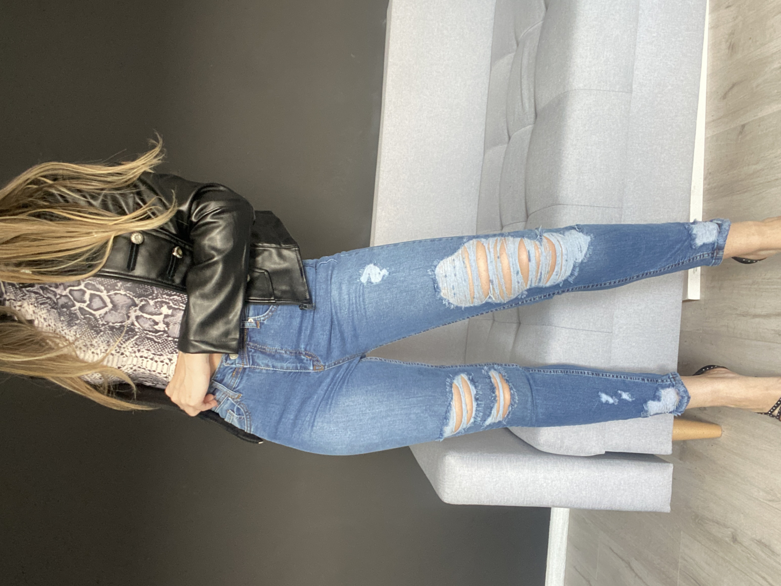Blugi