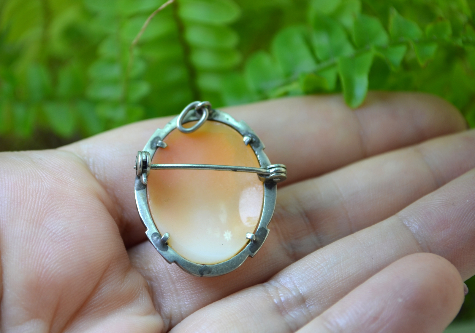 Camee autentica interbelica, Art Deco