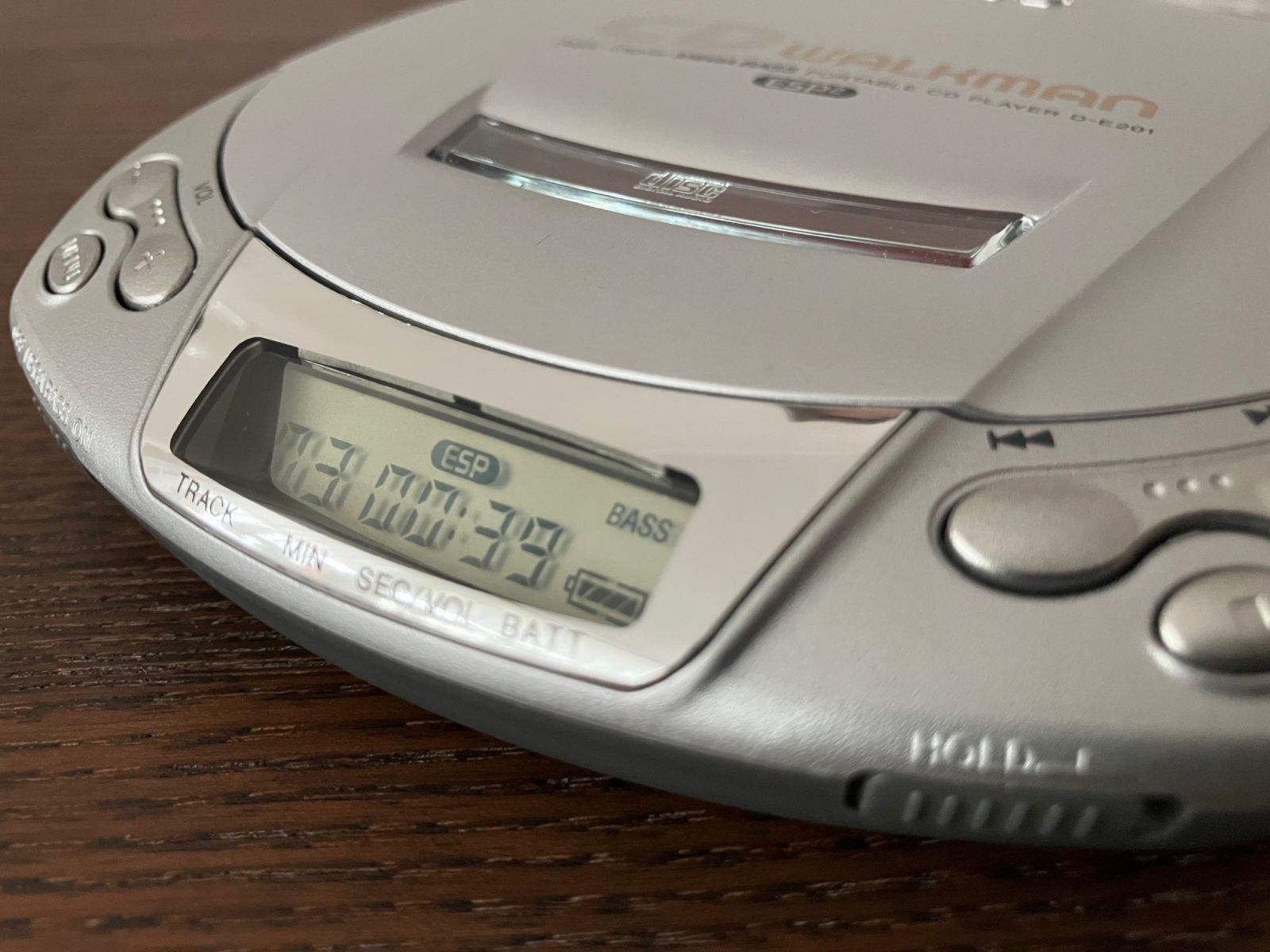CD player Sony D-E201 (boxed)