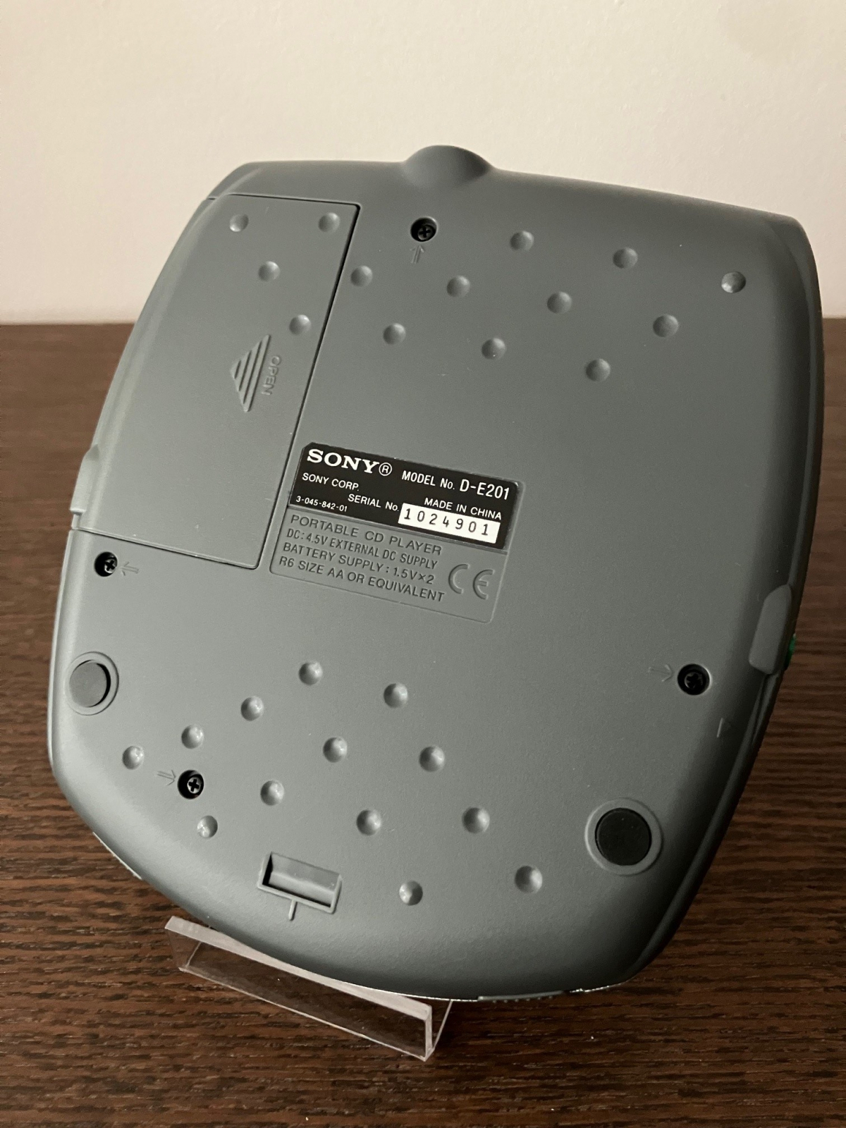 CD player Sony D-E201 (boxed)