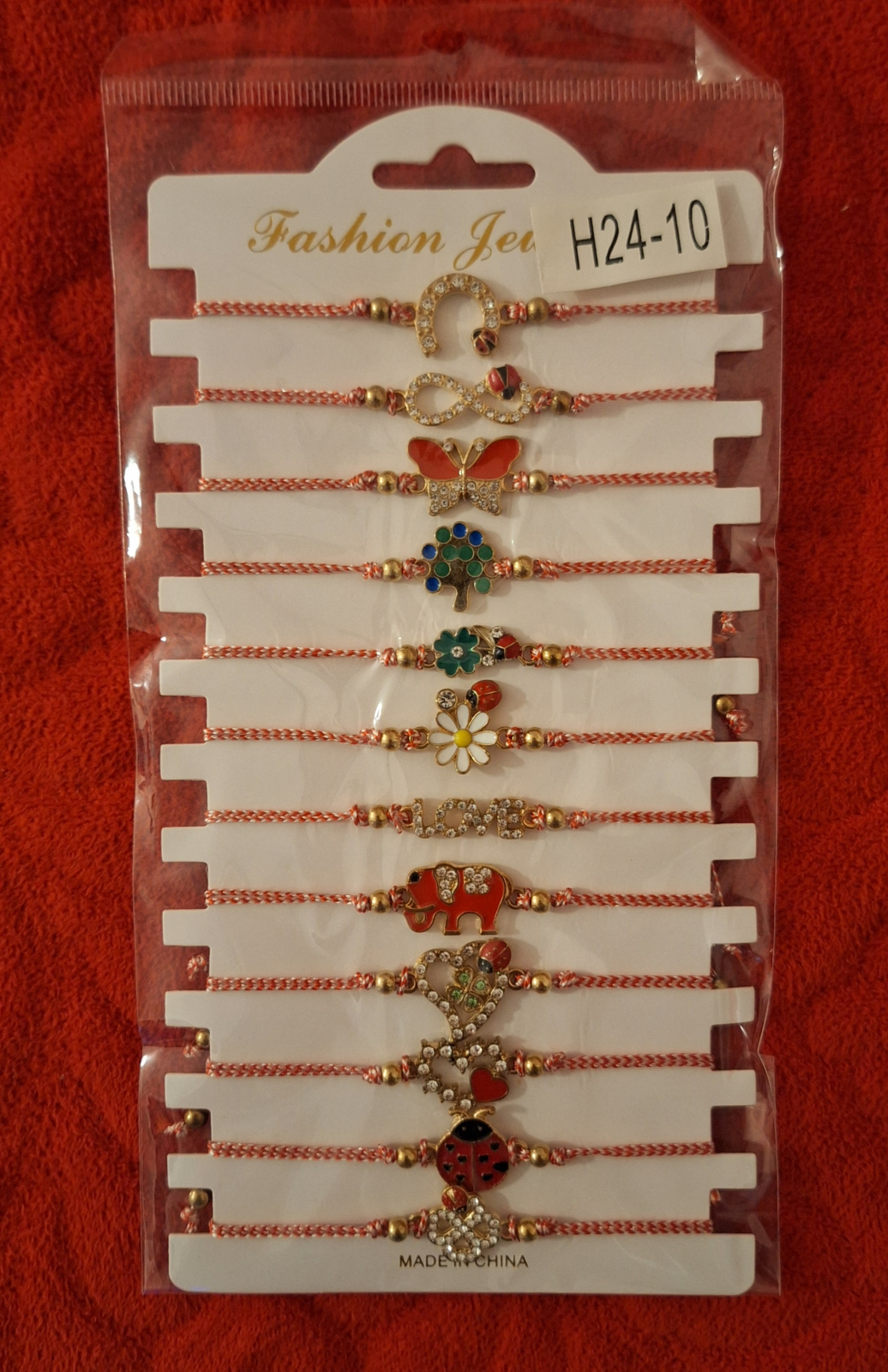 Martisoare Bratari cu snur reglabil 24 buc/set ,Martisor