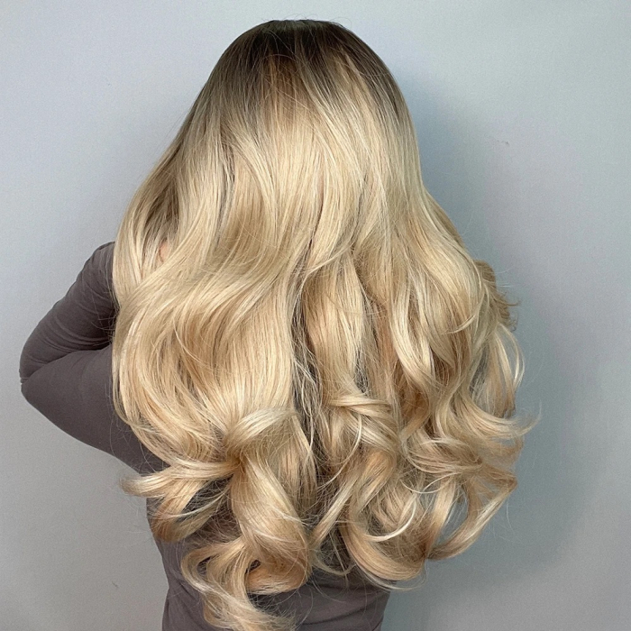 Peruca C342 Baza Satena Blonda Cu Breton Lung Ondulata