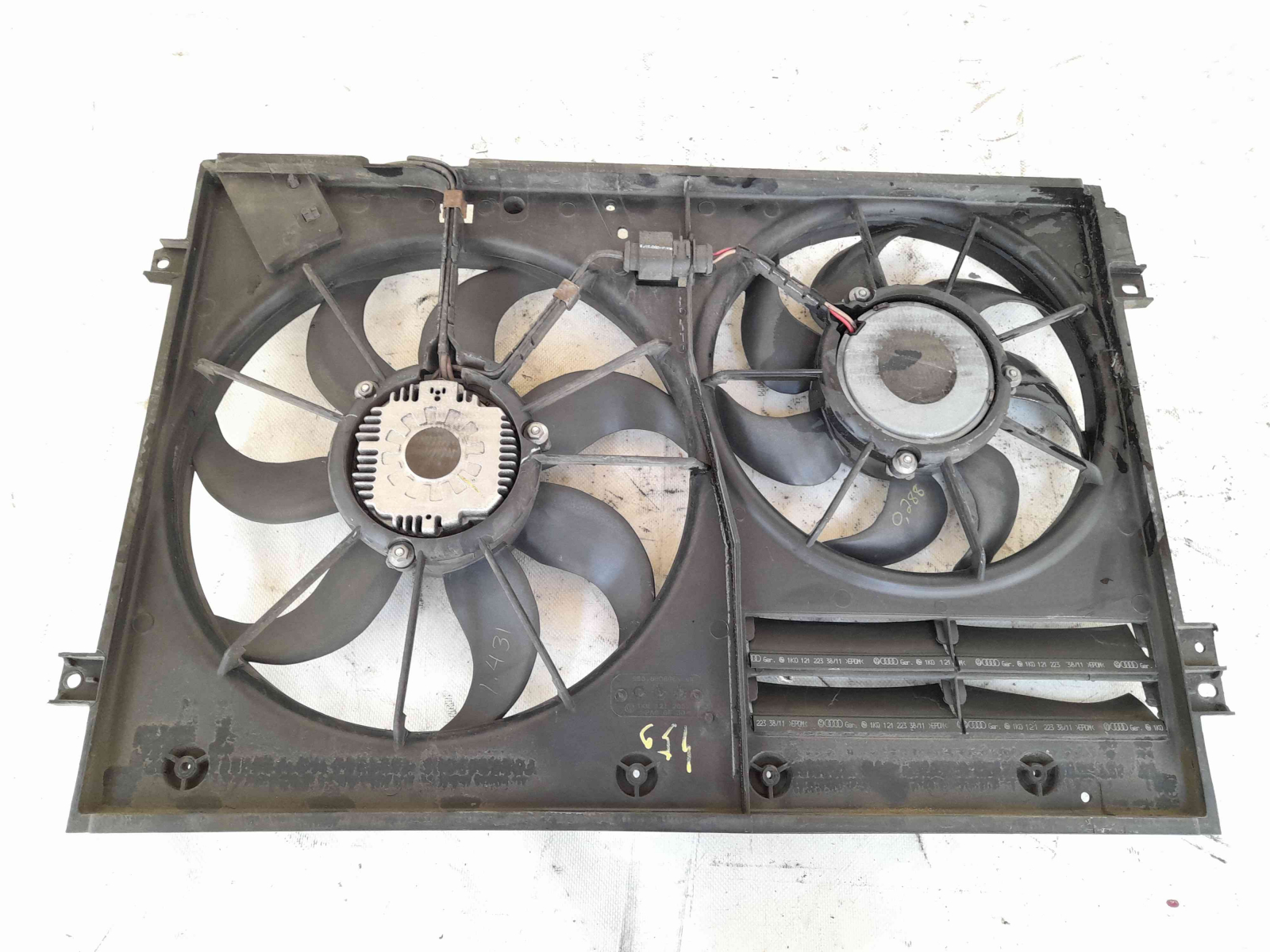 Cumpara Electroventilator 1K0959455EA Volkswagen Jetta 4 (6Z) [Fabr ...