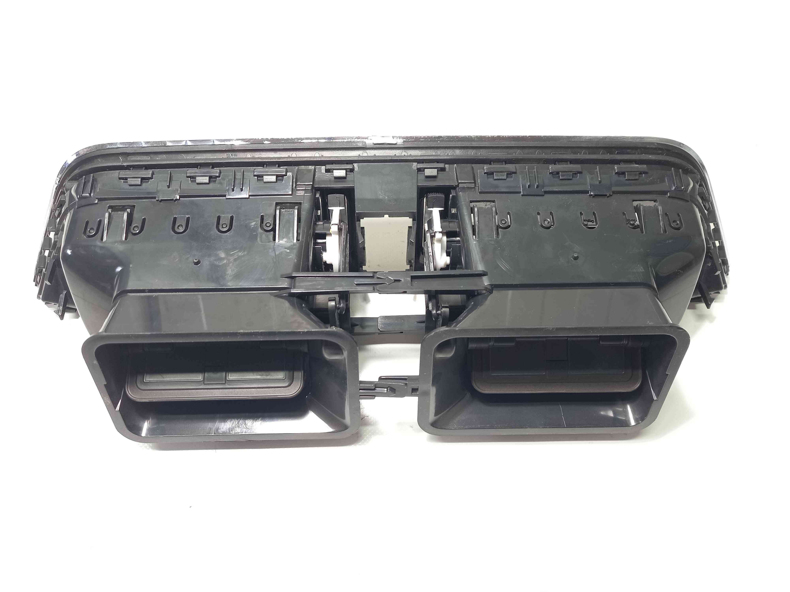 Cumpara Grila aerisire consola centrala 5E0820951 Skoda Octavia 1.6 ...
