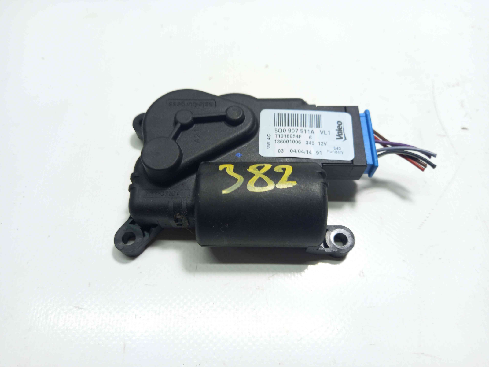 Cumpara Motoras clapeta aeroterma bord 5Q0907511A Skoda Octavia 1.6 ...