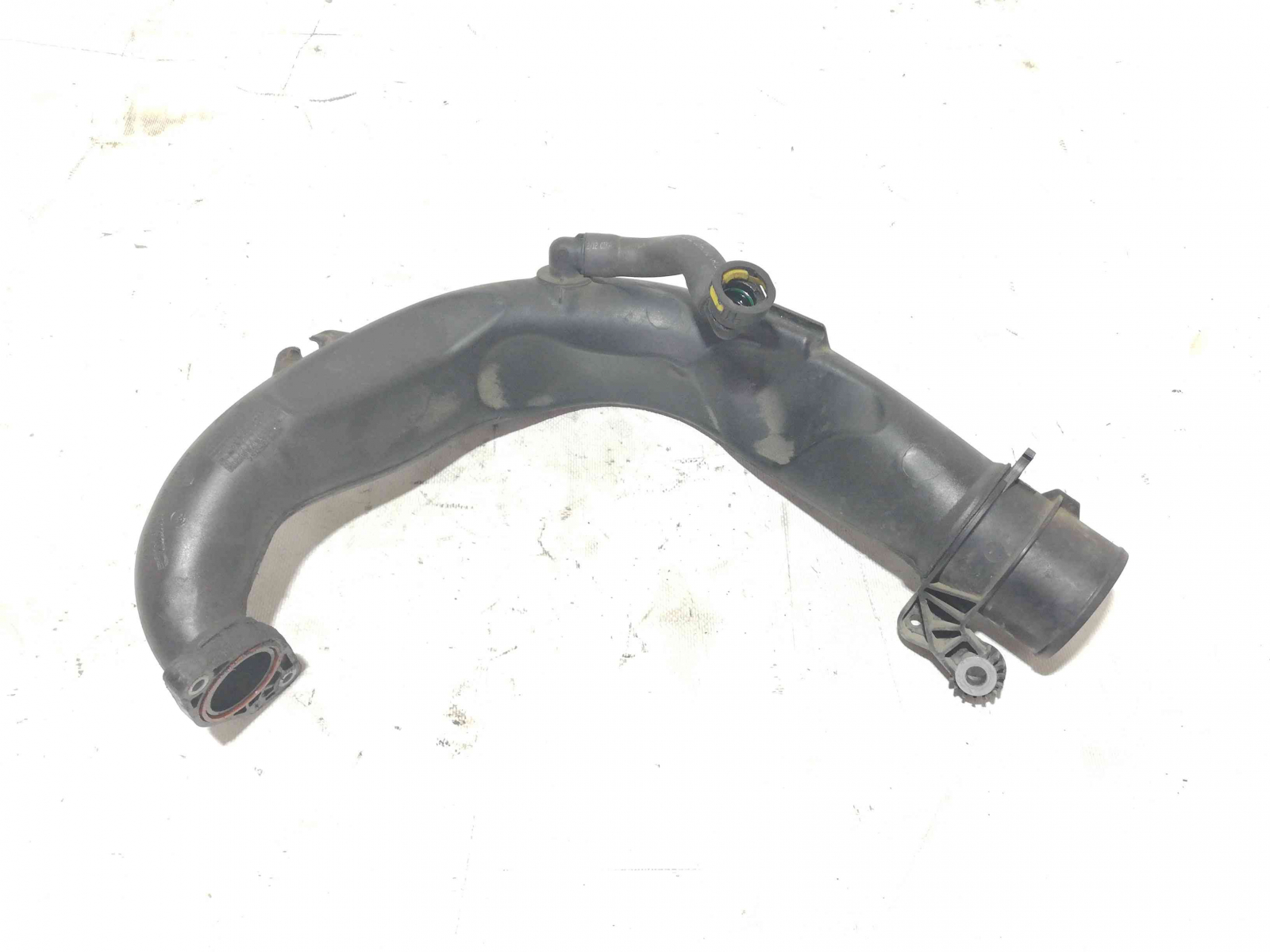 Cumpara Tub intercooler 8200645723 Dacia Logan 2 1.5 K9K 2012-2022 ...