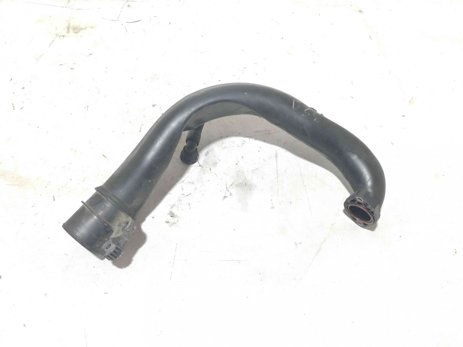 Cumpara Tub intercooler 8200645723 Dacia Logan 2 1.5 K9K 2012-2022 ...