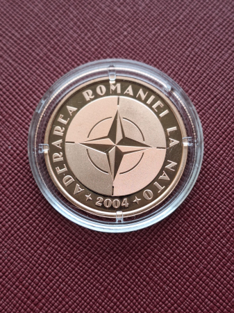 Numismatica si Filatelie - Albume, clasoare, monede, bancnote, timbre