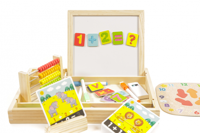 Joc cu operatii de adunare si scadere - jucarii Montessori