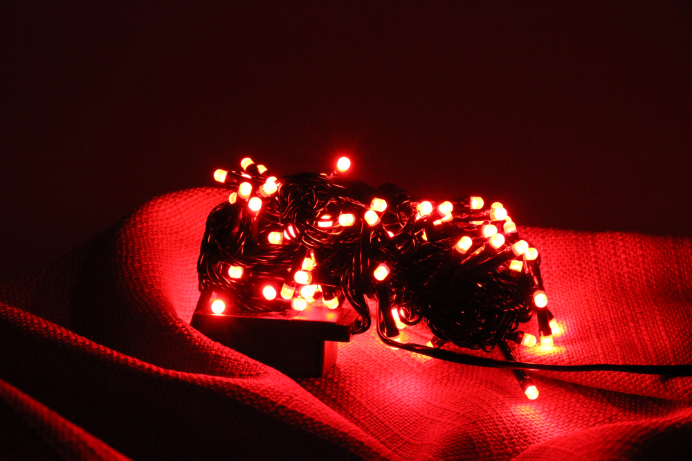 Instalatie Led Lumina Rosie 5 Metri 100 leduri