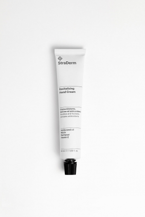 StraDerm