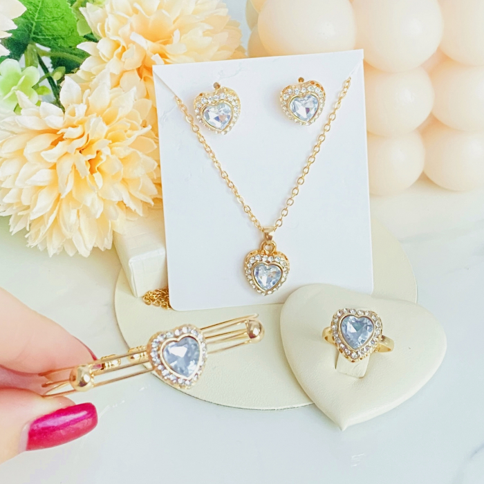 Set Bijuterii Inima Cristale - Accesorii Femei | ZURIEVA