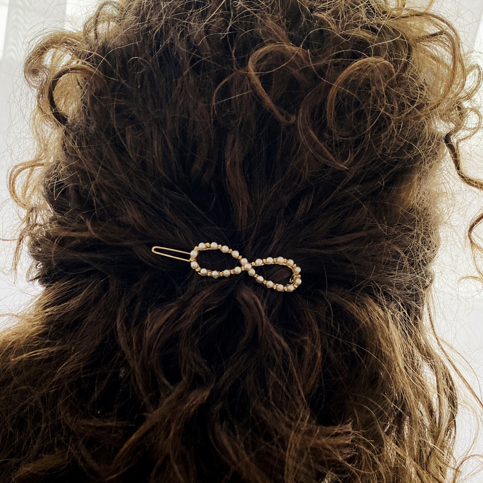 Agrafa de Par Aurie Semnul Infinitului - Accesorii de Par | ZURIEVA