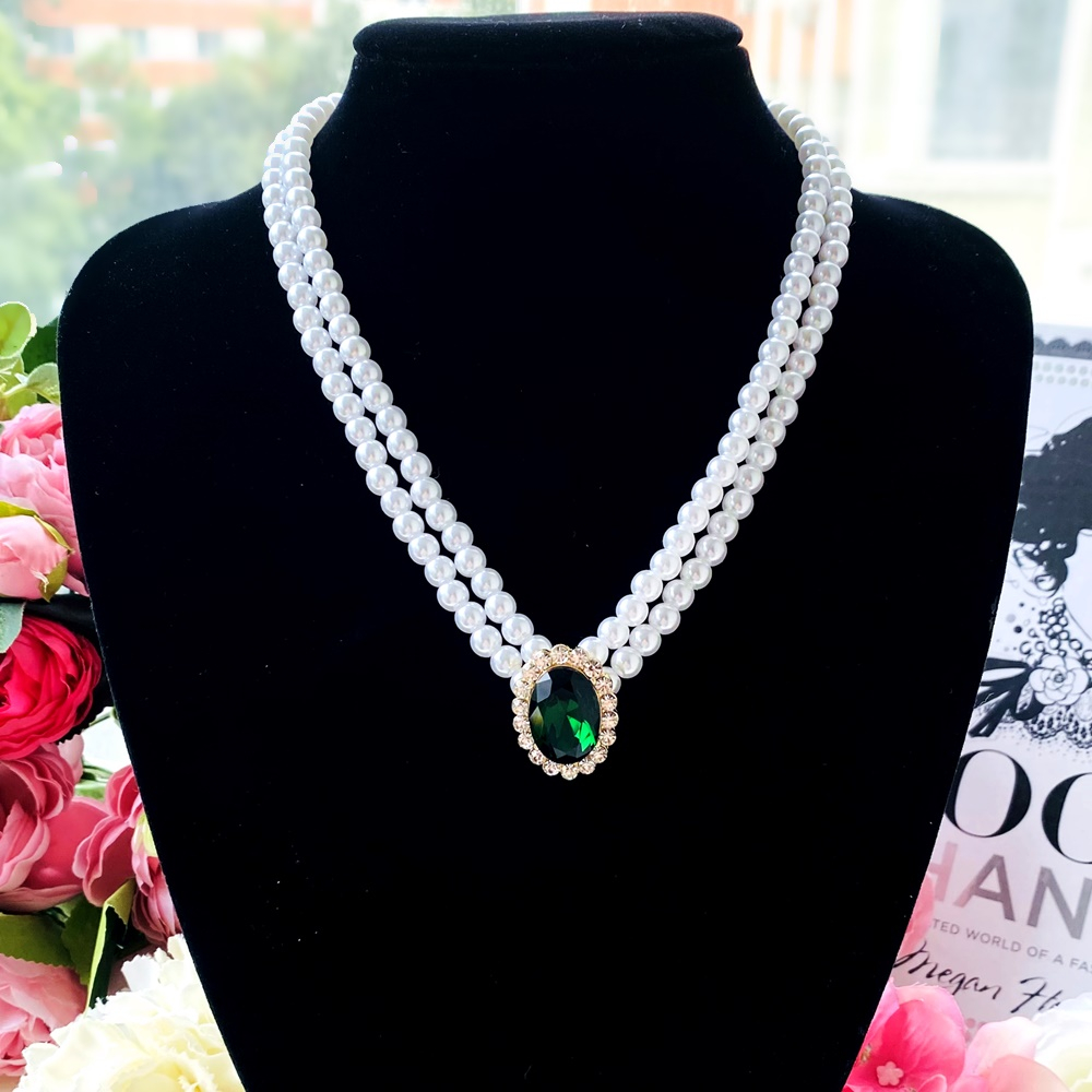 Colier Perle & Cristal Verde Smarald - Coliere Femei | ZURIEVA